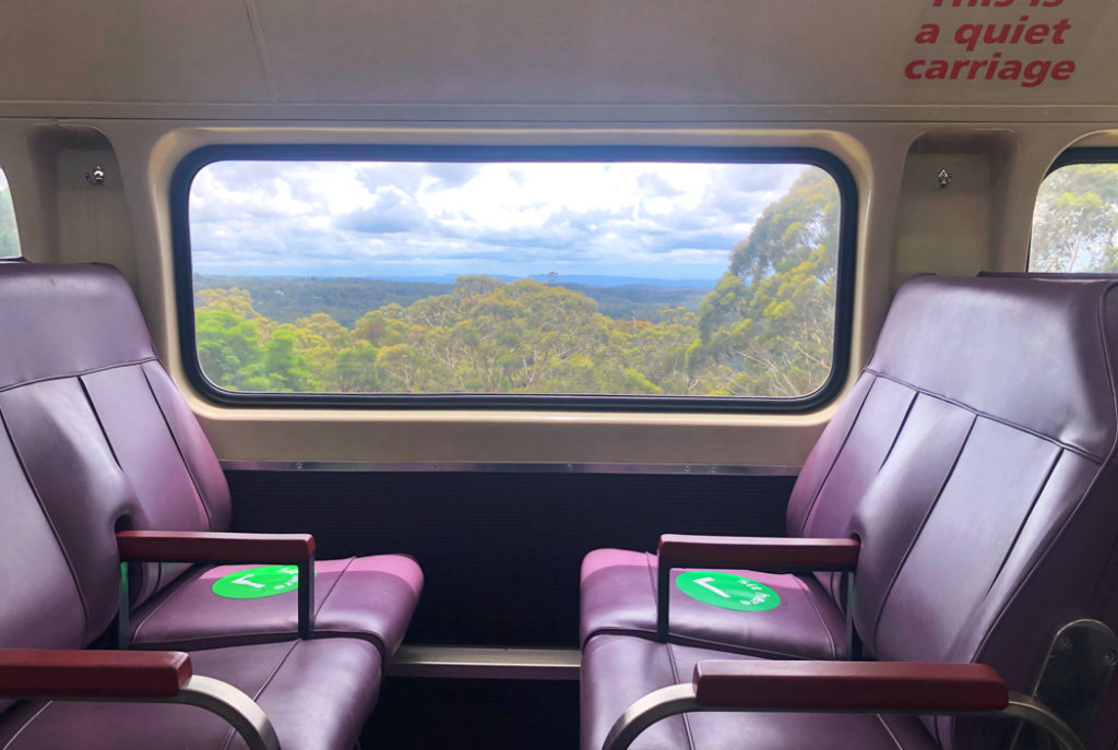 Blue Mountains by Train: Walks, Views and Waterfalls