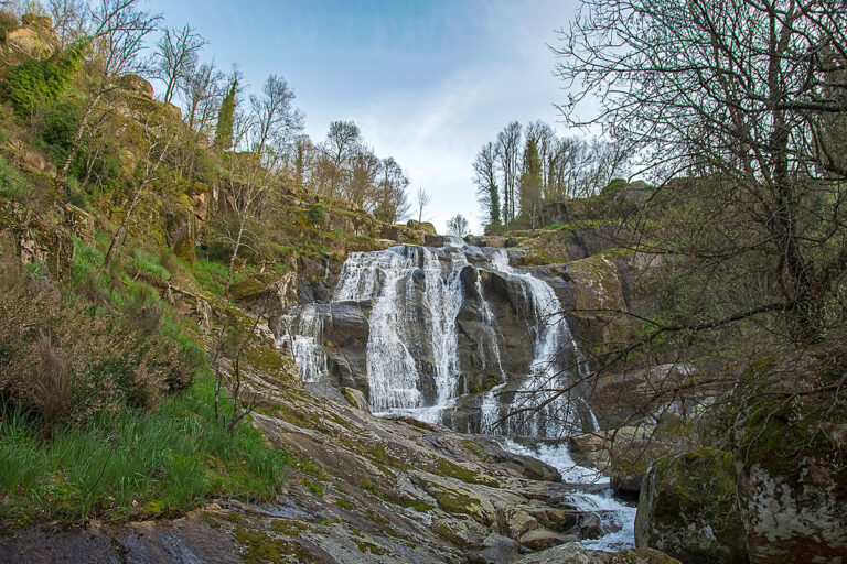 15 Stunning Waterfalls in Spain to Add to Your Bucket List