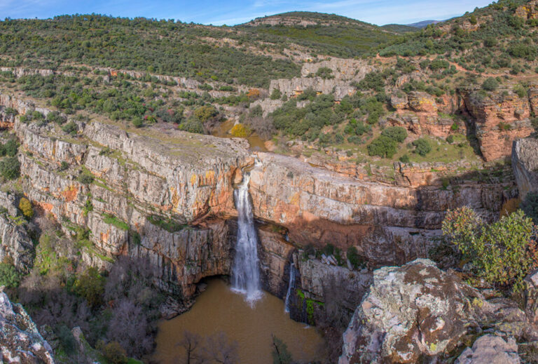 15 Stunning Waterfalls in Spain to Add to Your Bucket List